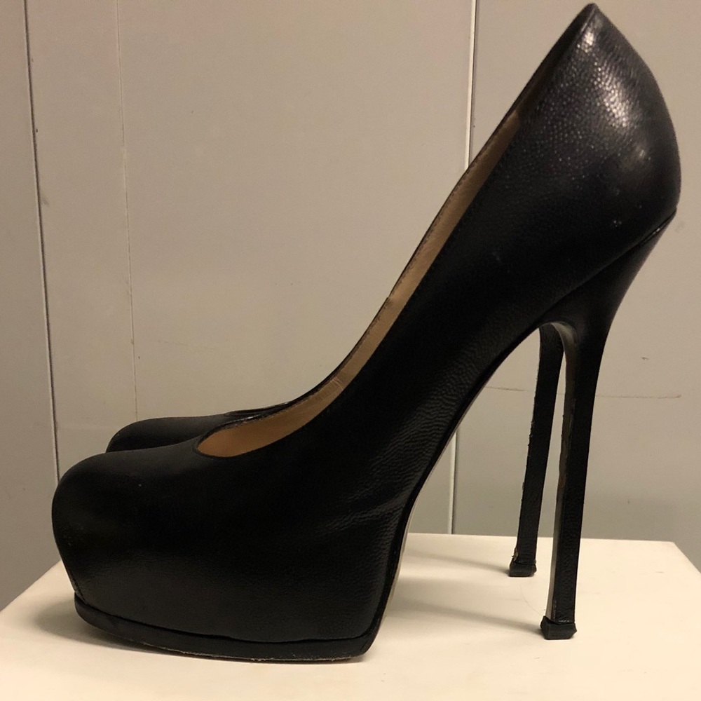 Ysl - Yves Saint Laurent Tribute Pump - Gem